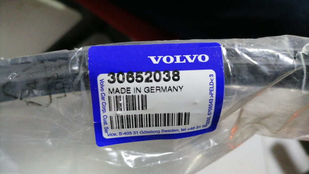 Drip Molding - Volvo 30652038 – Gümrük Sepeti
